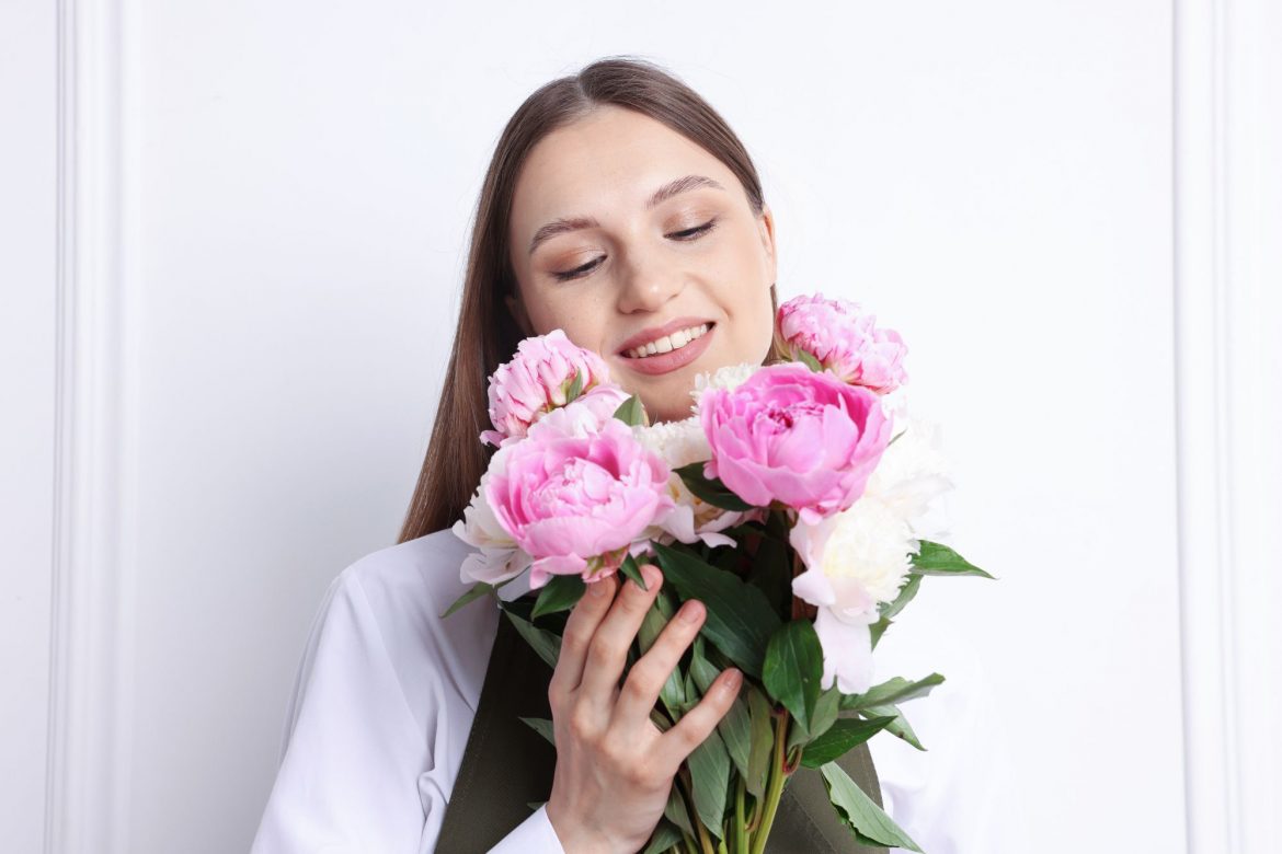 Florist Bouquets as a Timeless Way to Express Emotion – Natural Beauty ...